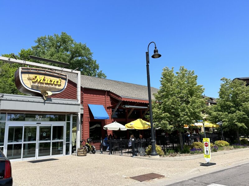 Wayzata Bar and Grill (Muni) - Tonka Insider